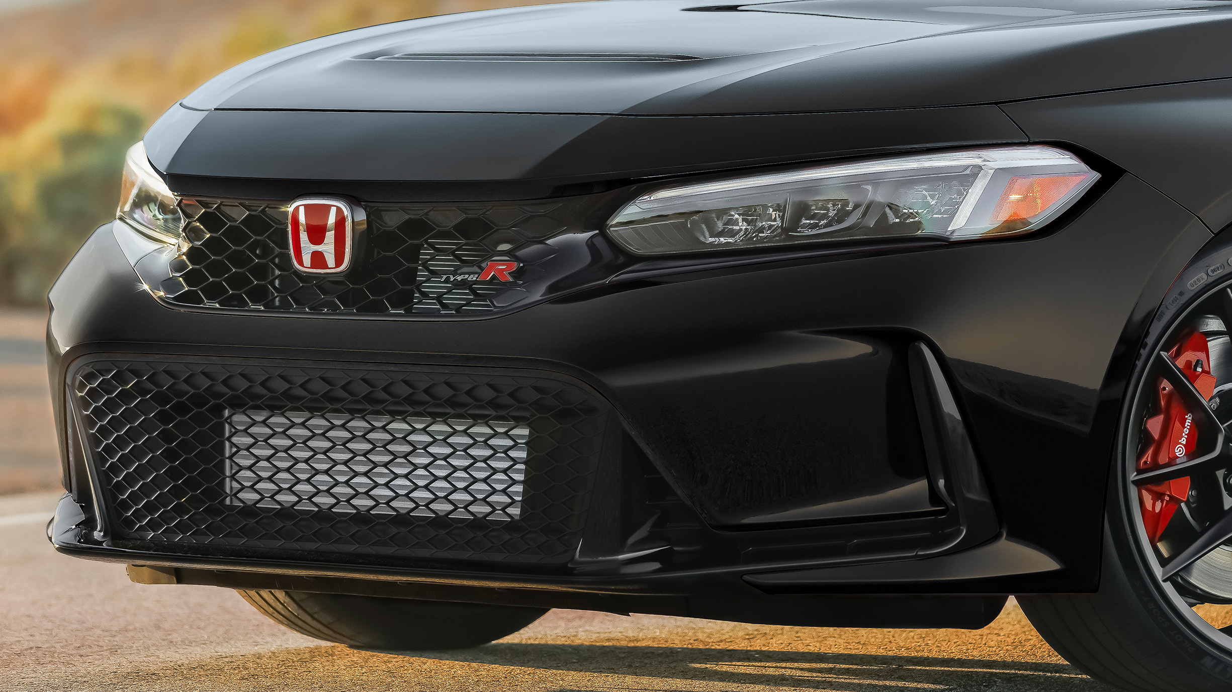Civic Type R is getting a facelift, but Honda and Acura have bigger ...