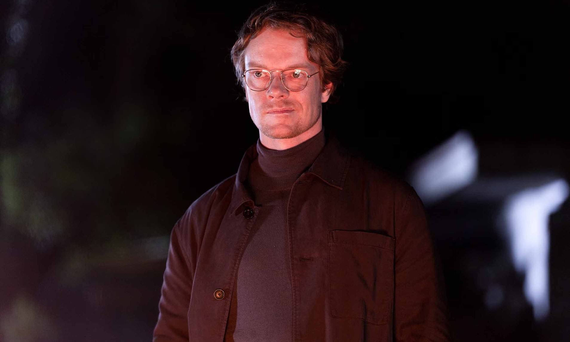 TV fans gripped by 'terrifying' abduction thriller with villain who ...