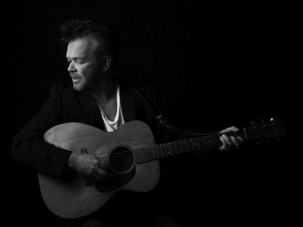 John Mellencamp dances into Houston on new greatest hits tour