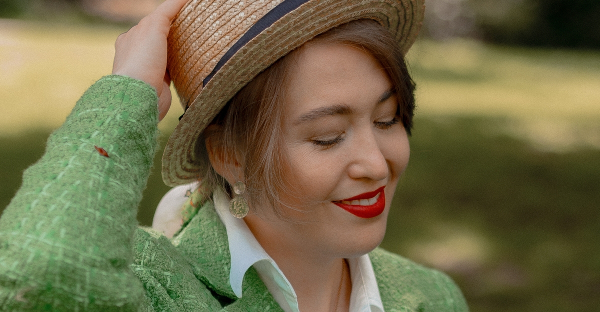 These 12 habits make it obvious your closet is stuck in the ’90s