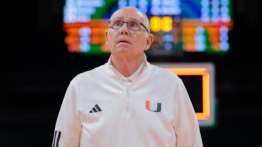Legendary college basketball head coach set to be honored