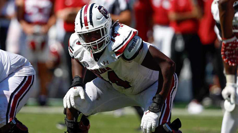 South Carolina offensive lineman Josiah Thompson withdraws from ...