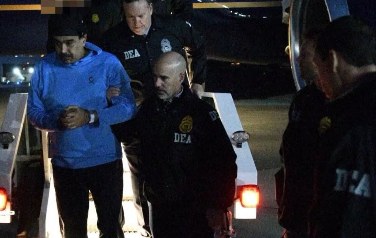 Classified DOJ memo claims Trump 'not restricted' by US or ...