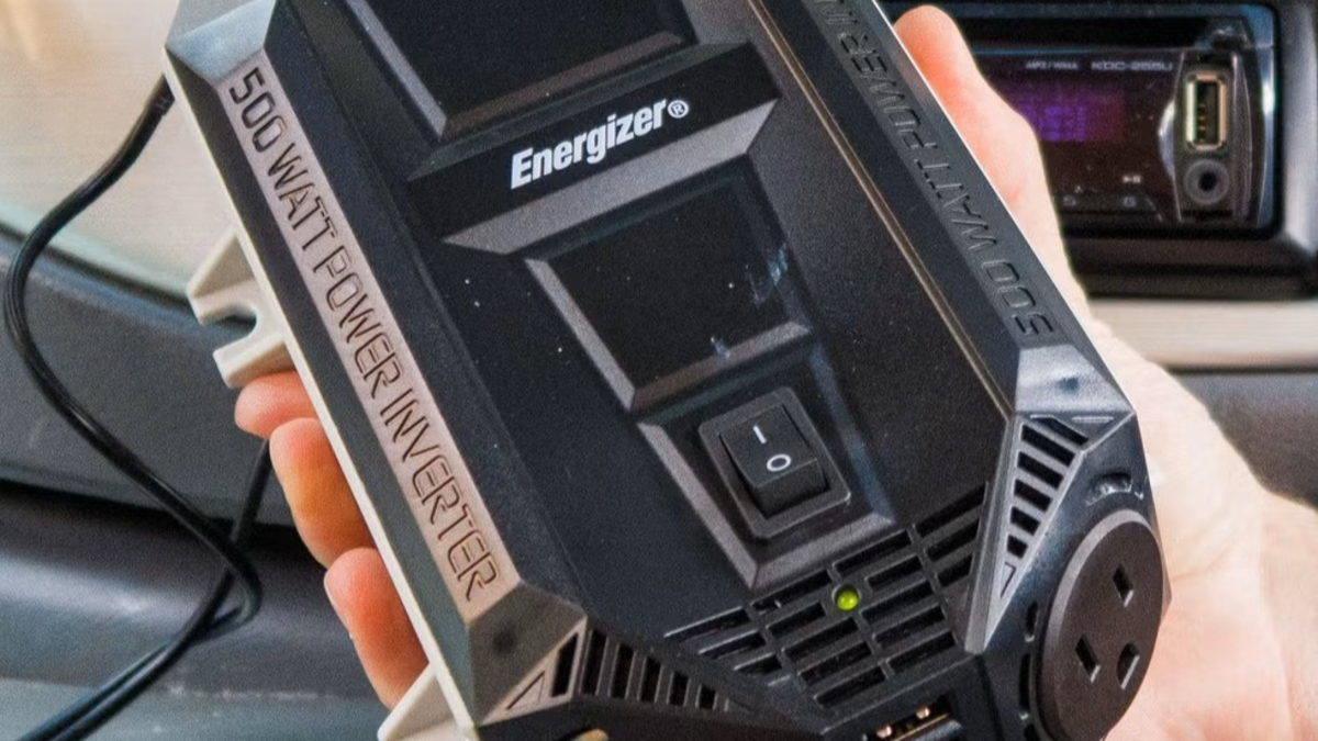 How to pick a car power inverter that actually works when you need it