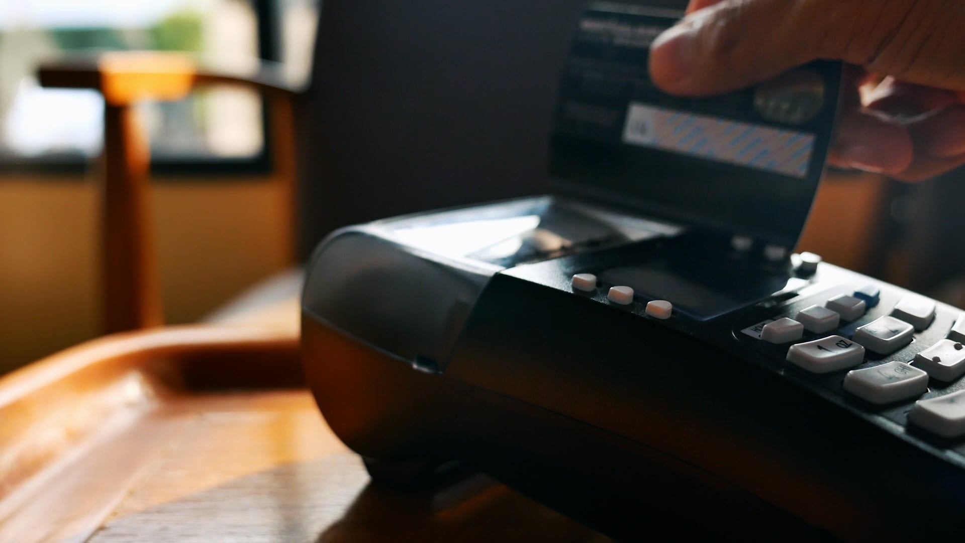 Trump proposal for 10% credit card limit faces heat