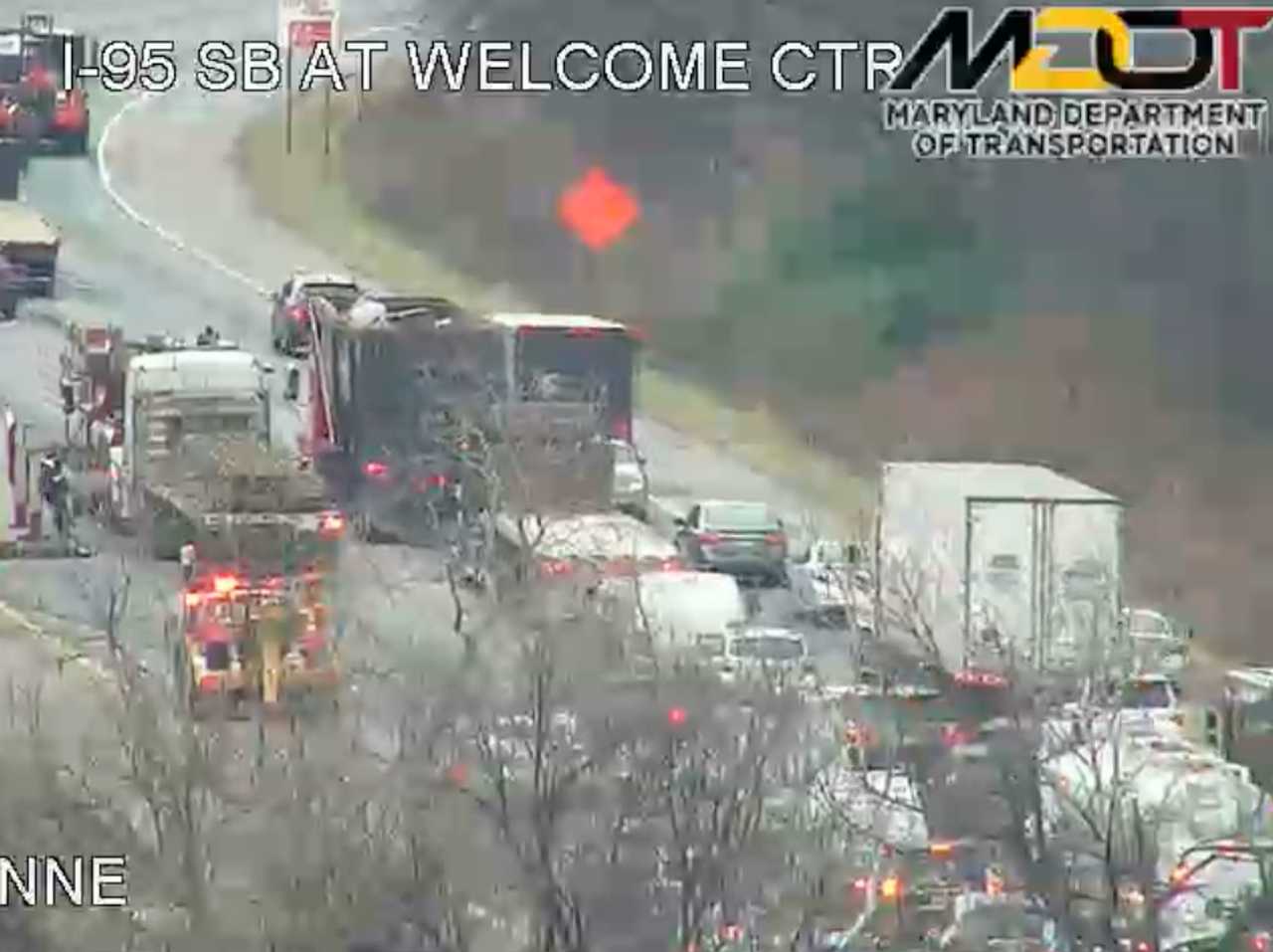 I-95 commute disrupted by multi-vehicle crash in Maryland; lanes ...