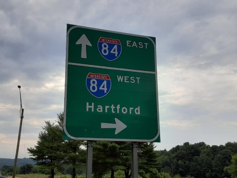 Hartford driver charged in hospital bed after reckless driving incident ...