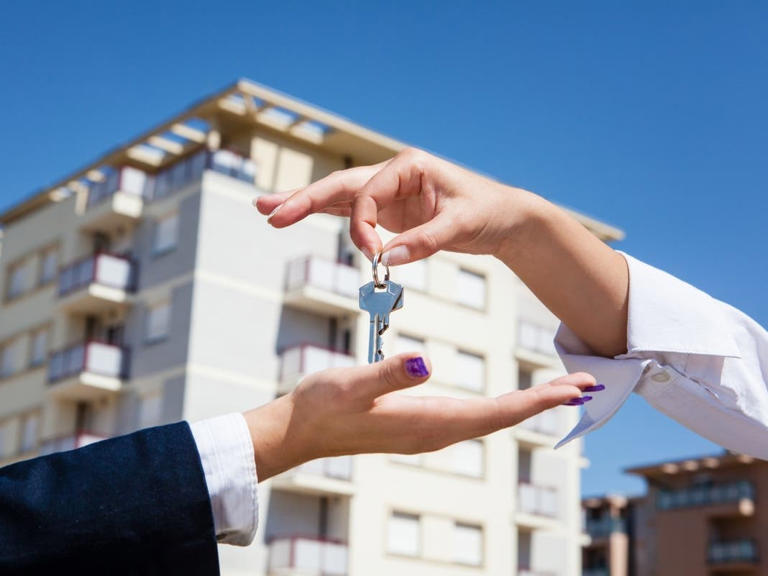 Arlington apartment complex recognized as one of state's best