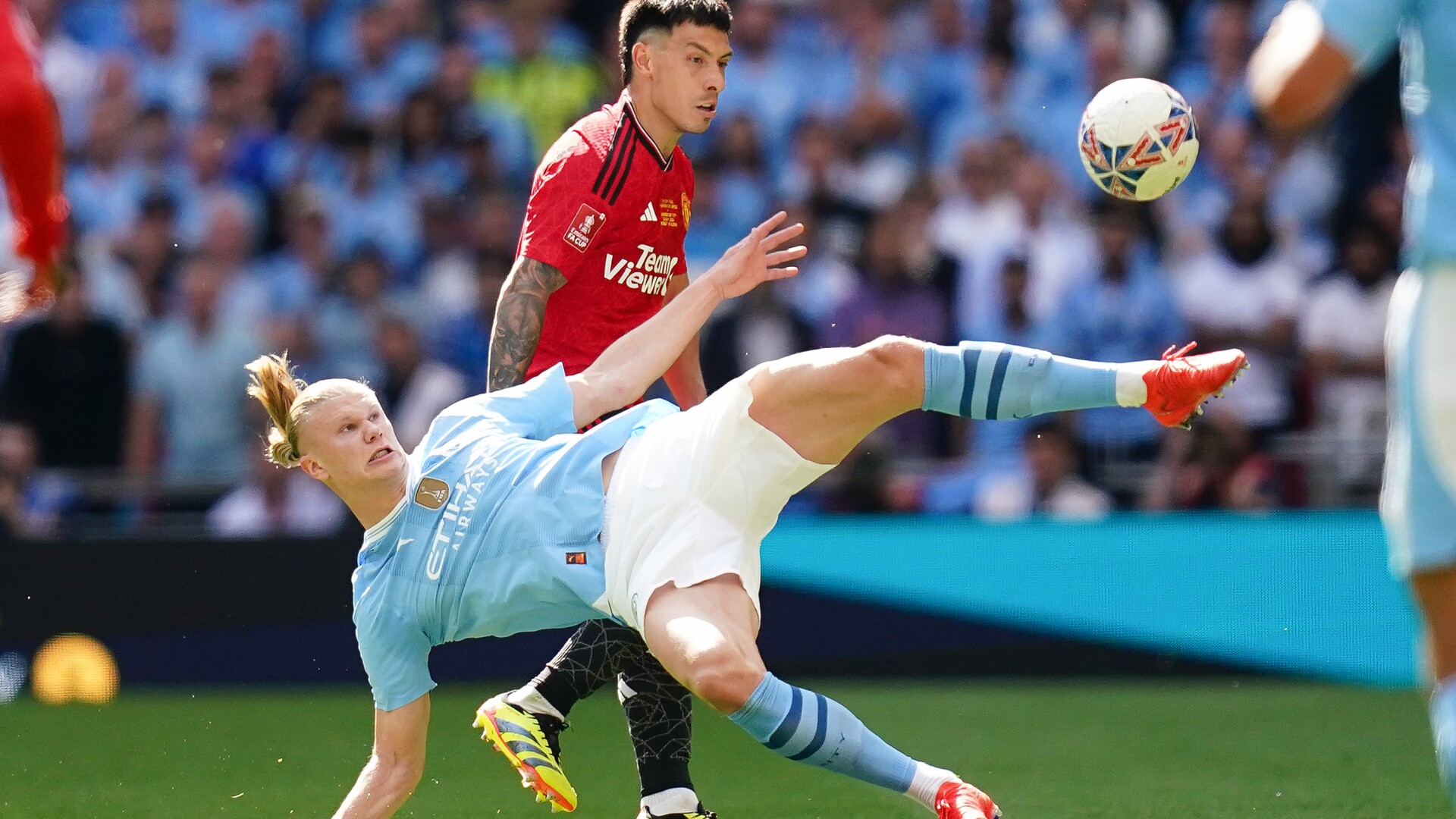 How to watch Manchester United vs Manchester City live: Derby stream ...