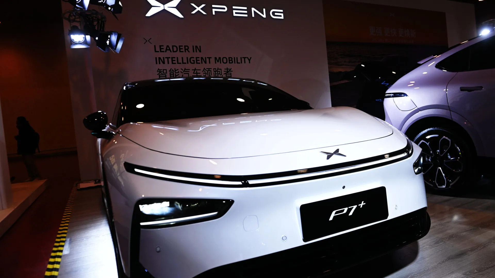 Xpeng quer vender mais de meio milhão de carros este ano