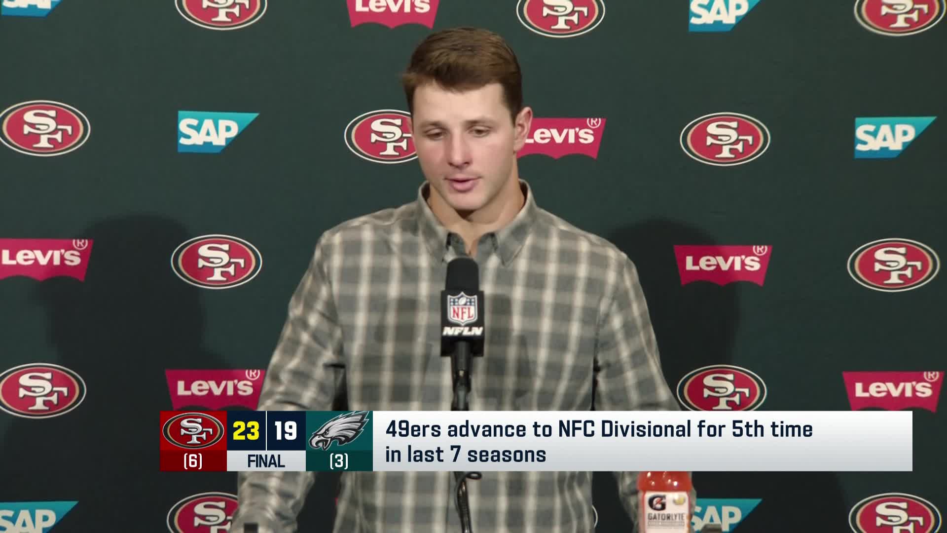 Purdy, McCaffrey, and Jennings react to insane trick-play TD vs. Eagles