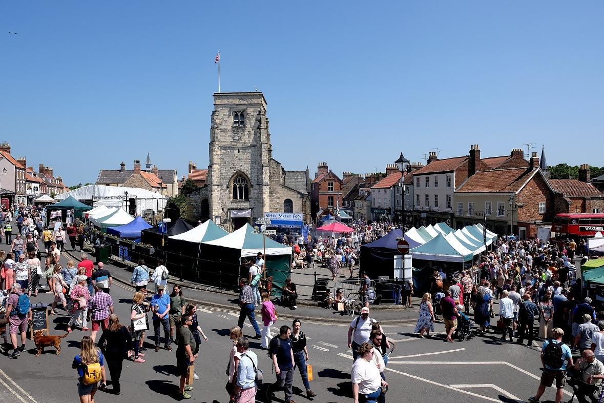 840 Coastliner Bus: Travel through most beautiful locations in ...