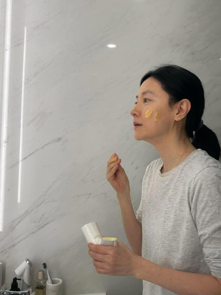 'Nàng Dae Jang Geum' tiết lộ chu trình skincare dưỡng da căng mịn