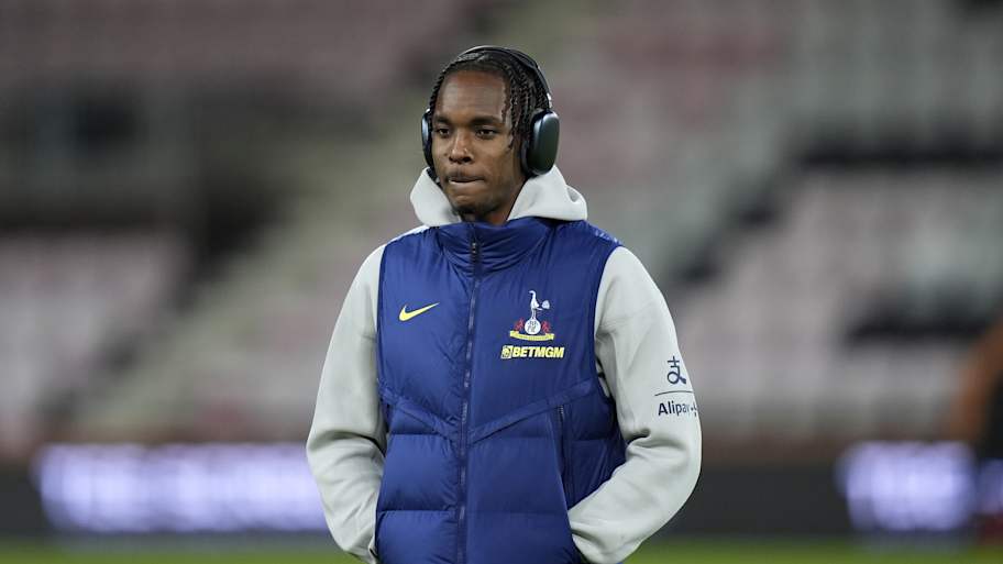 Fabrizio Romano’s latest Tottenham transfer news leads to obvious ...