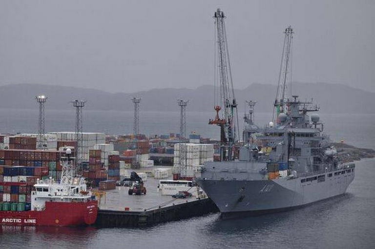 Fleet of Danish warships and aircraft deployed to surround Greenland as ...