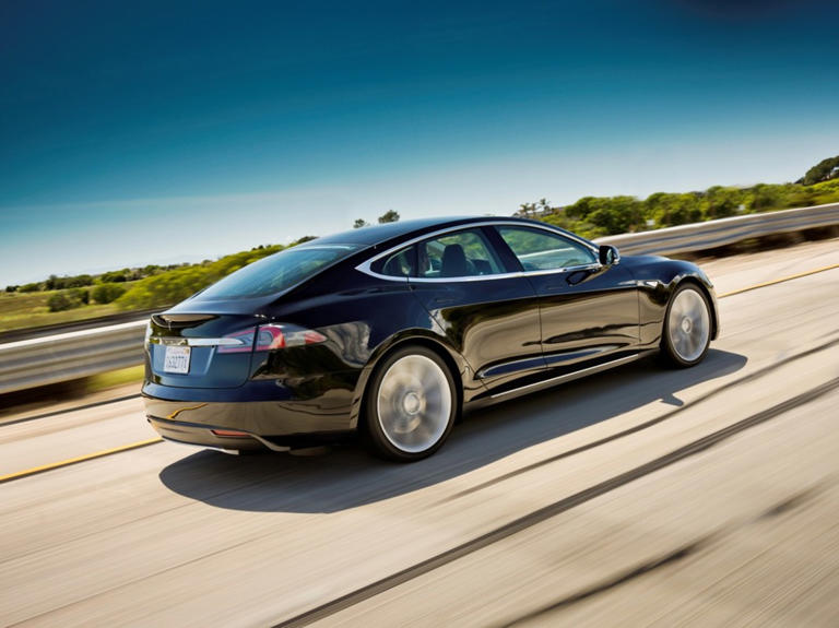 Tesla in hot water again—new lawsuit claims Model S door handles ...