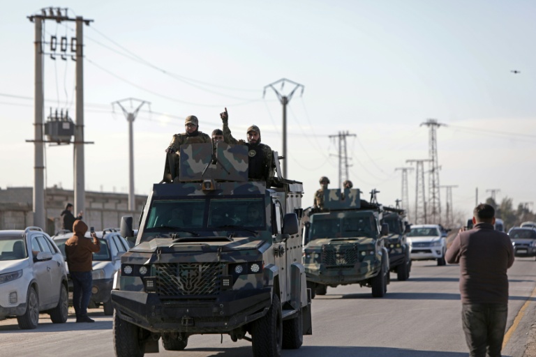 Syrian army tells civilians to stay away from Kurdish positions east of ...