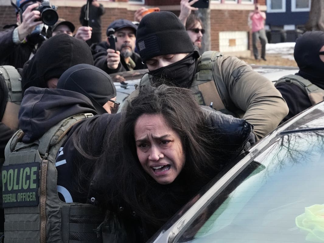 More prosecutors resign after Trump DOJ push to investigate ICE ...