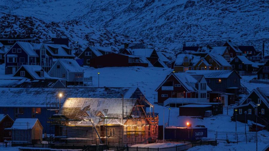 Denmark increasing military presence in Greenland