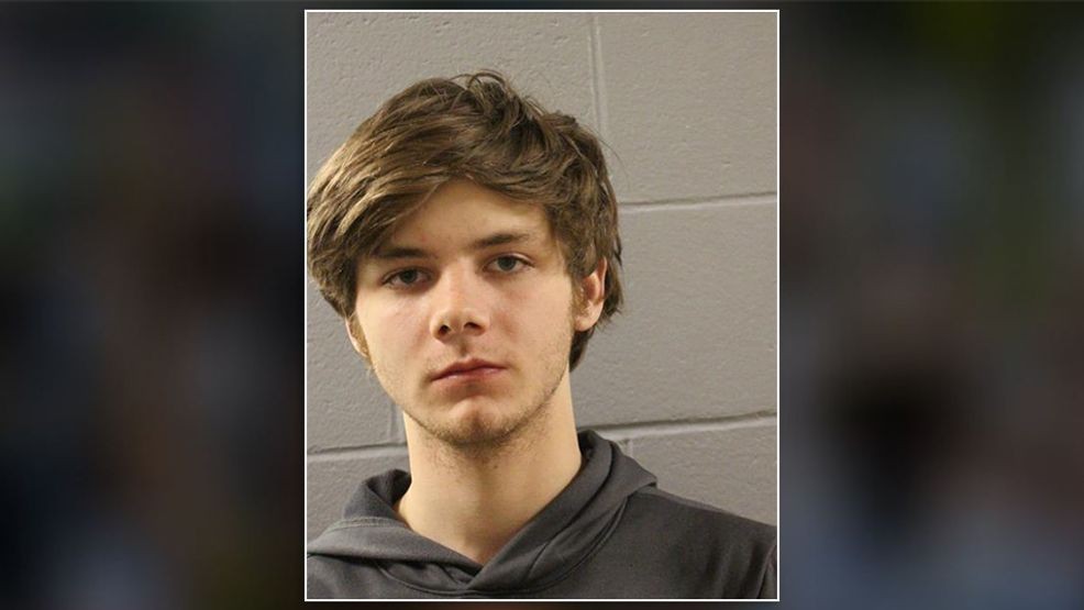 Maine teen charged after shooting up newly built home in Alna