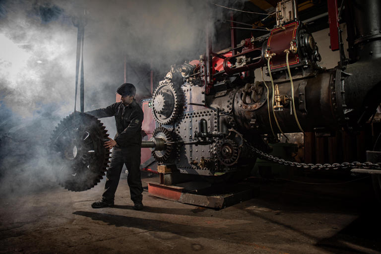I'm Britain's youngest steam engineer and I've spent 2 years and £1 ...