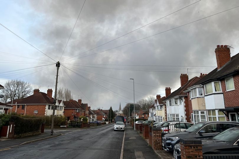 Midlands town engulfed in grey cloud with smoke from inferno drifting ...