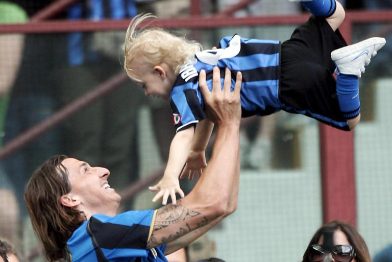 AC Milan lends Zlatan Ibrahimovic's son, Maximillian, to Ajax