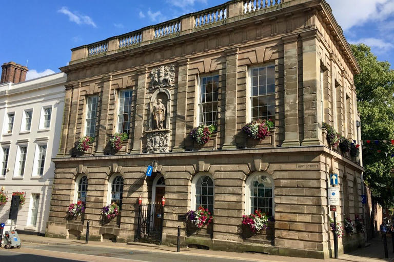 Warwick's 300-year-old Court House is hosting wedding and events showcase