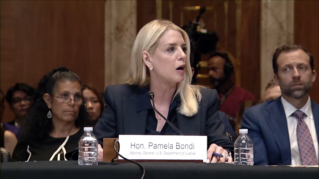 'I'm not going to tell you': Pam Bondi zips her mouth, refuses to talk ...