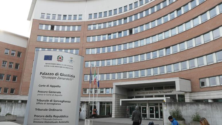 Bimba di 10 anni incinta dopo lo stupro, il violentatore condannato a 5 ...