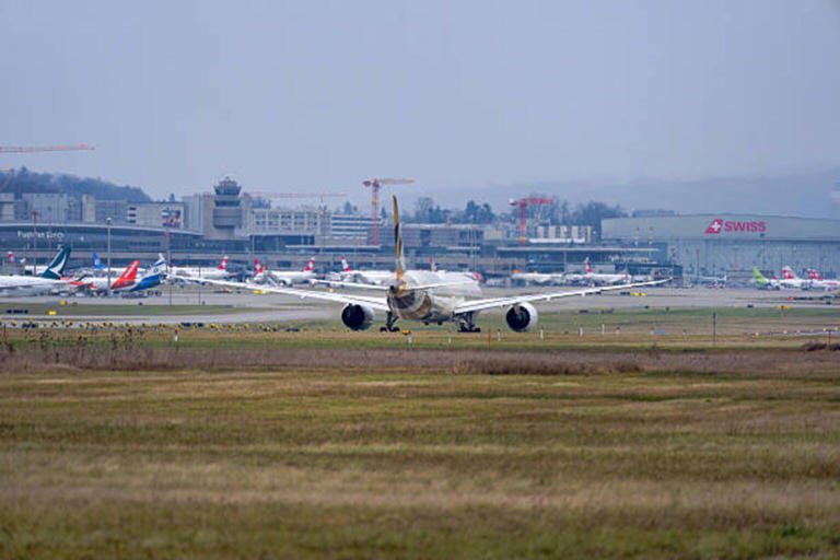 Delta orders up to 60 Boeing 787 jets for long-haul fleet renewal