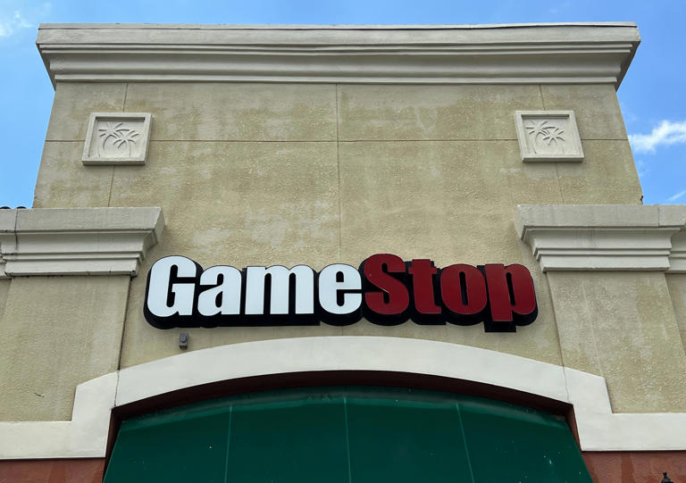 Dozens of Florida GameStop stores closing. But what about Polk County?