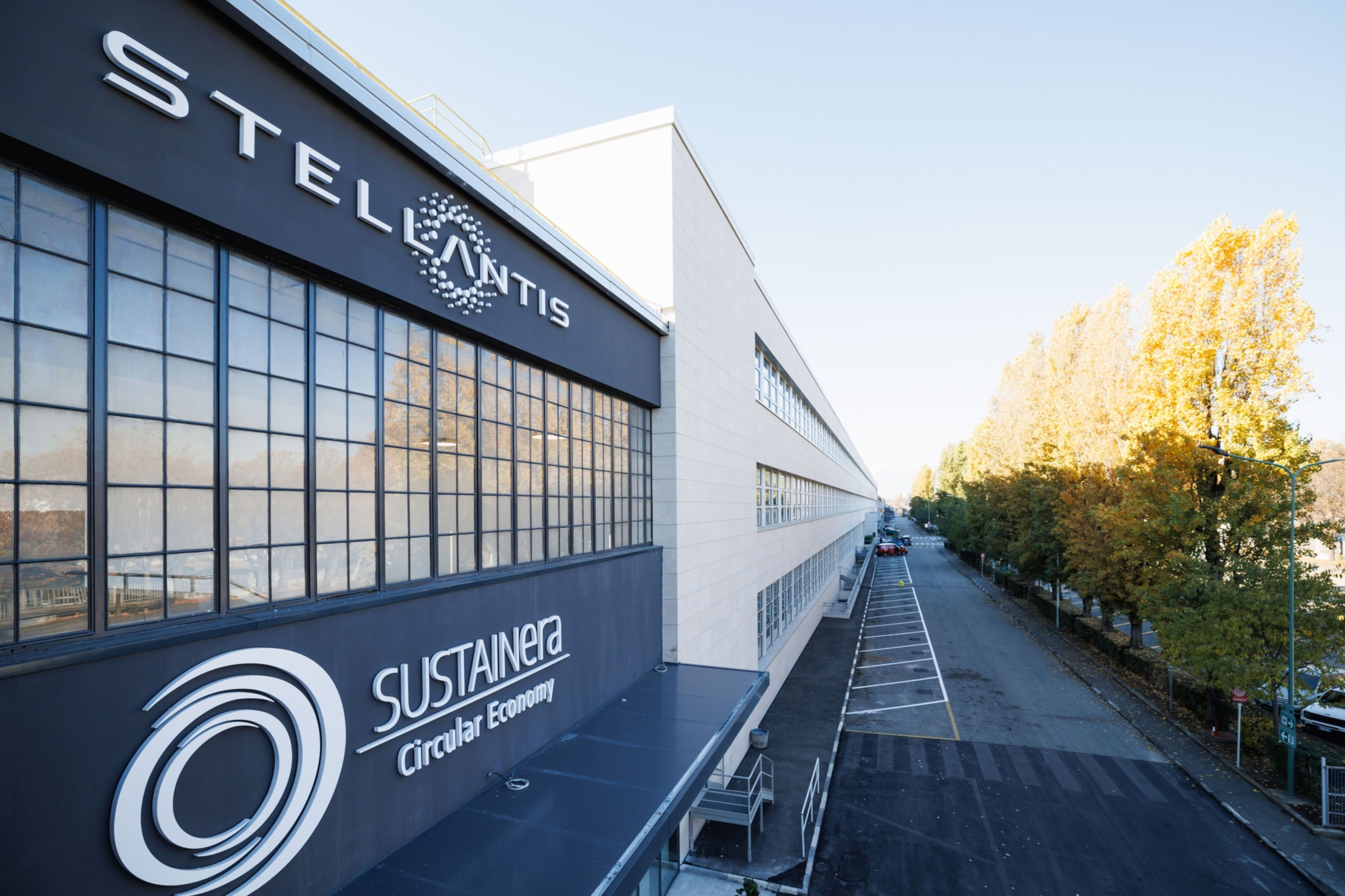 Stellantis na trudnym kursie. Zwolnienia w Polsce, Włochy ze spadkiem ...