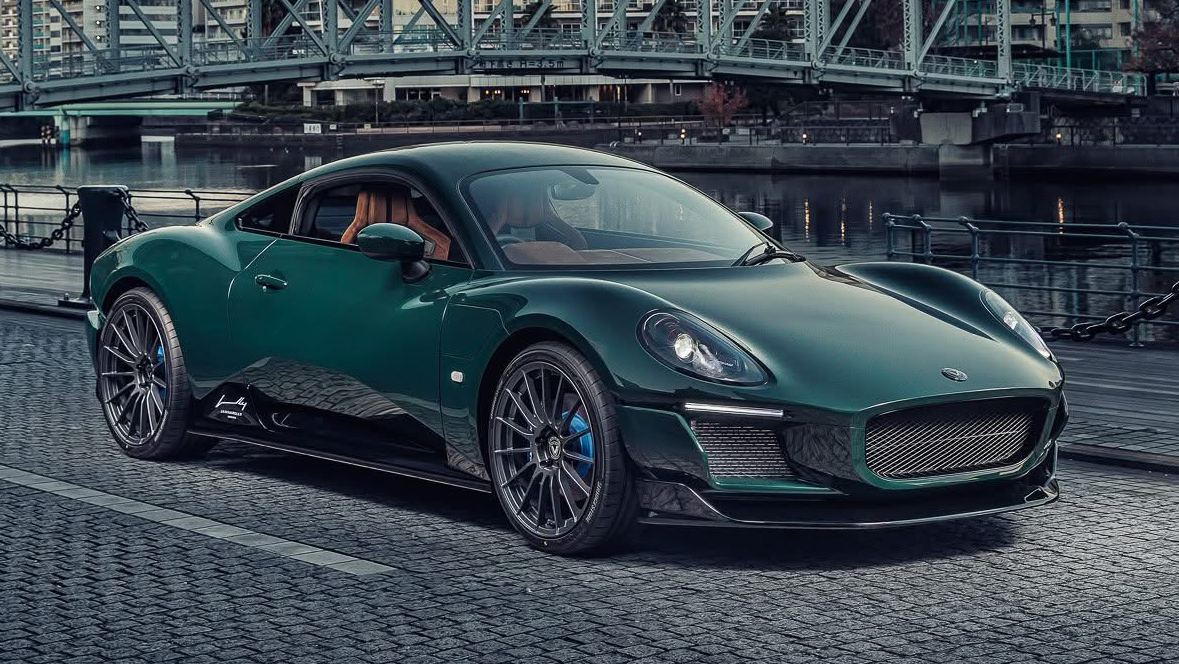 This is our first look at a proper prototype of the Caterham Project V