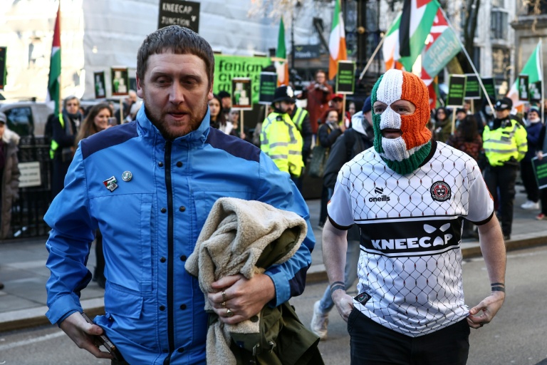 UK prosecutors appeal Kneecap rapper terror charge dismissal