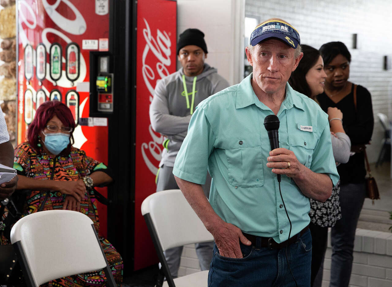 Fort Bend Rep. Gary Gates passed a bill that helped his business. Now ...