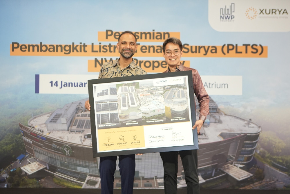 NWP Property bersama Xurya meresmikan 4 PLTS di pusat perbelanjaan