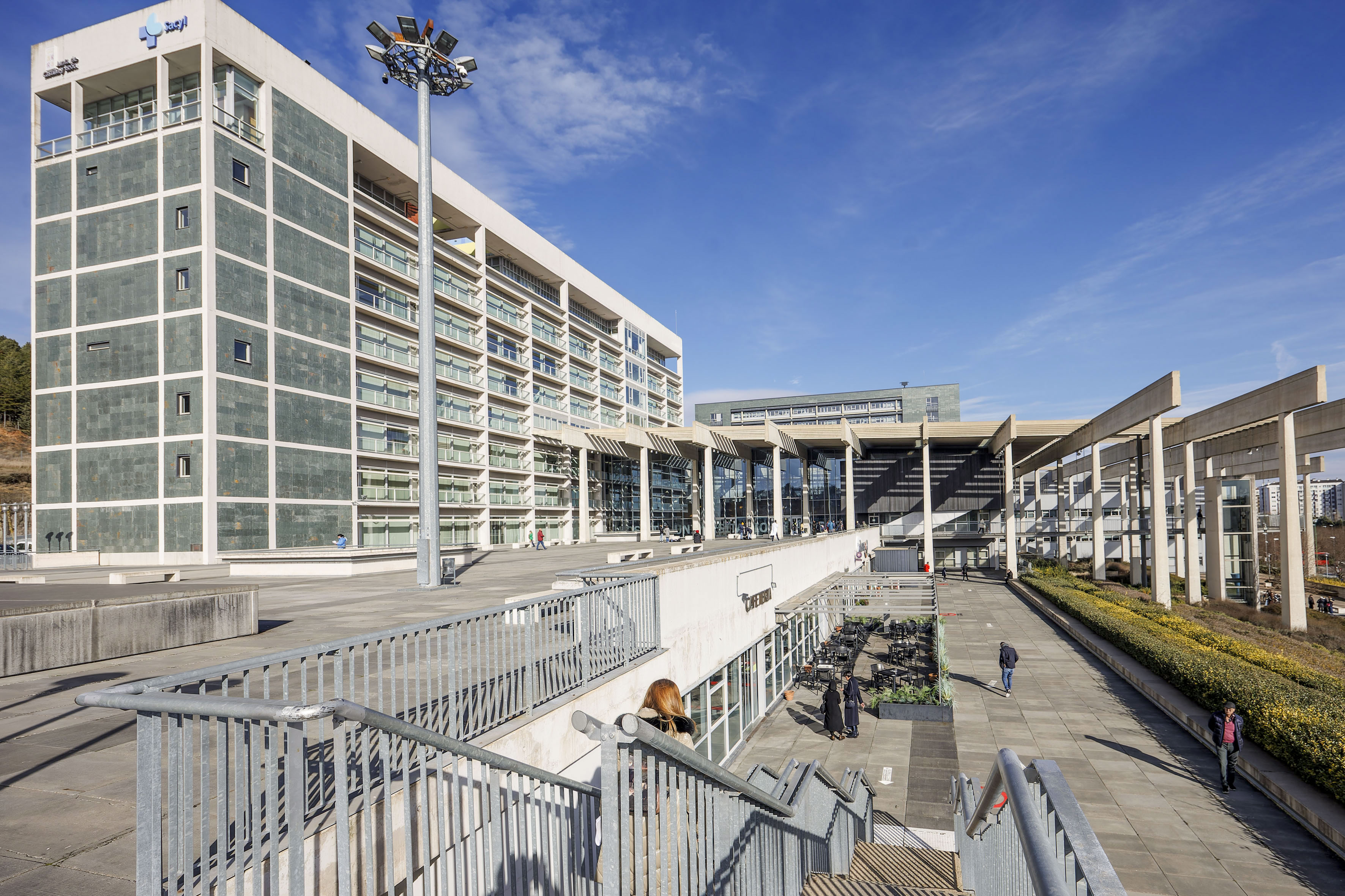 Un juez investiga la gestión en hospital de Torrejón de Ardoz, donde la ...