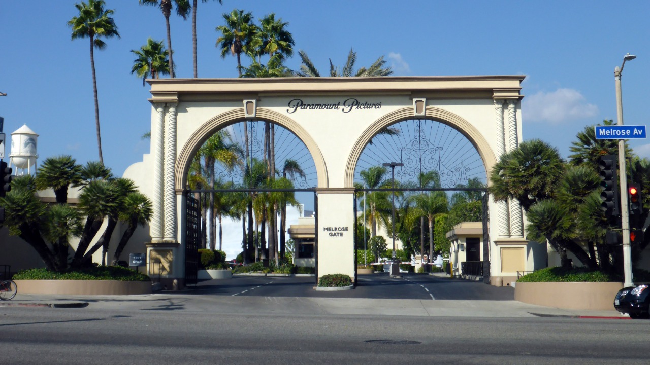 Paramount's next hostile move on Warner Bros. is stacking the board ...