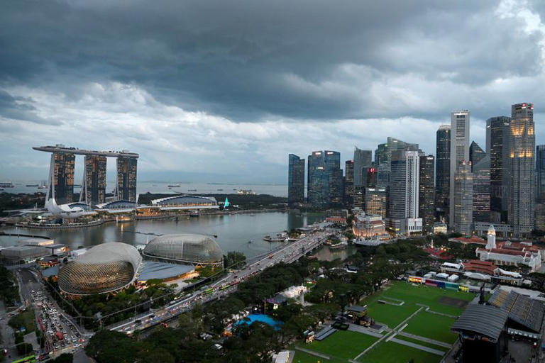 UOL Group, consortium lands $1.17 billion tender for Singapore ...