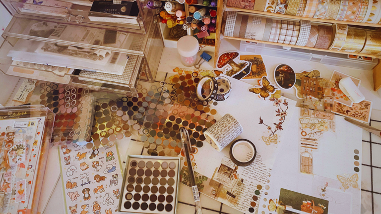 What are the best souvenirs to bring back from Japan the first time?