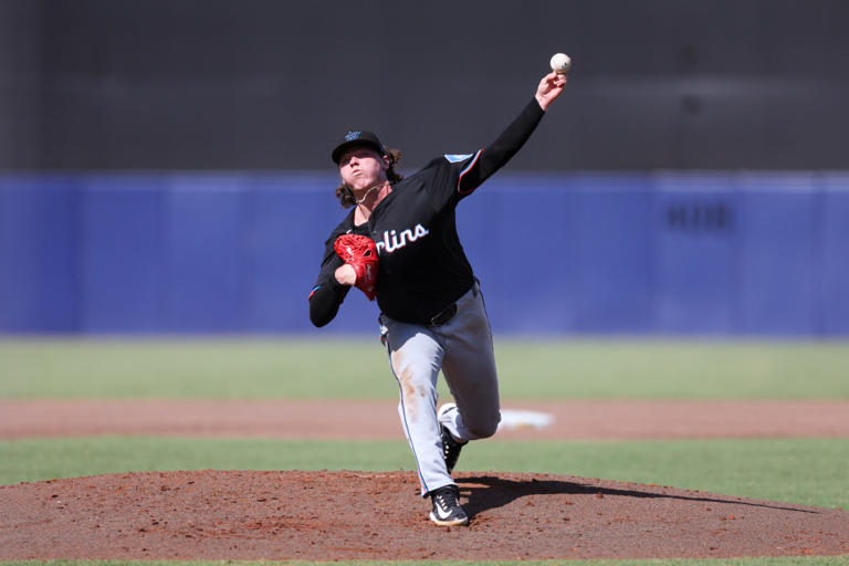 New York Yankees land a left-handed starter in big trade