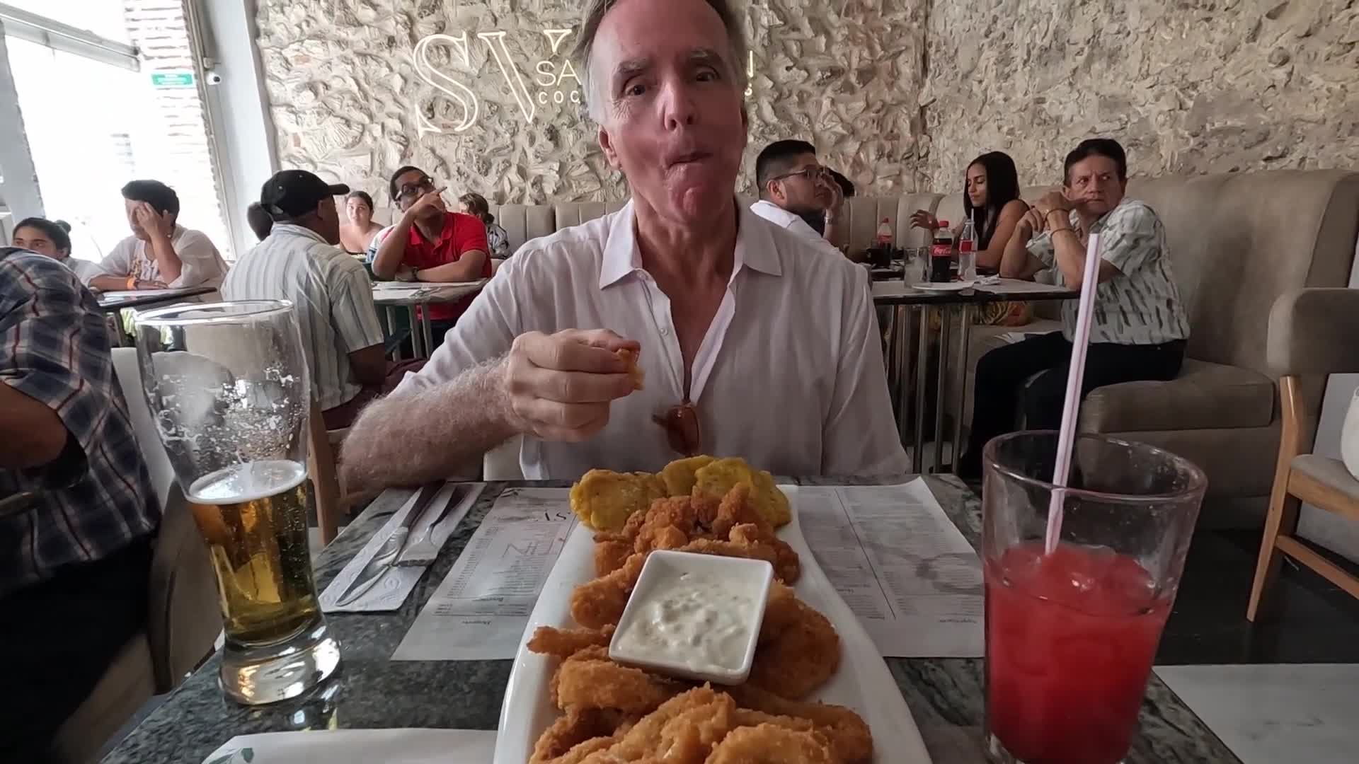 Exploring Cartagena's walled city: Ultimate food & culture tour 🇨🇴