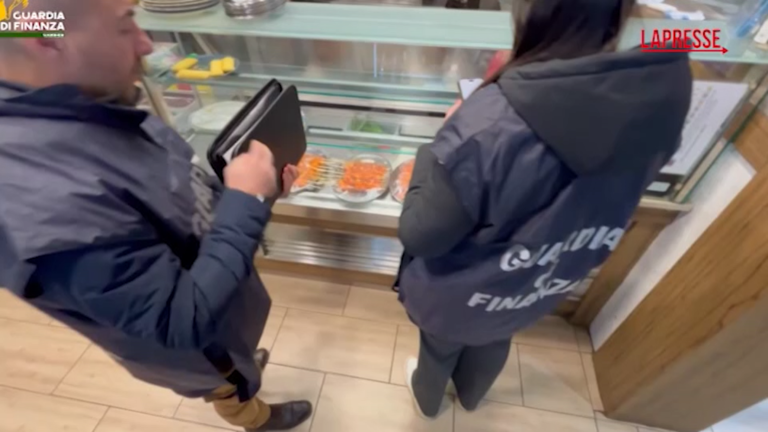 Connecticut Residents Bundling Up Heading To Warming Shelters During