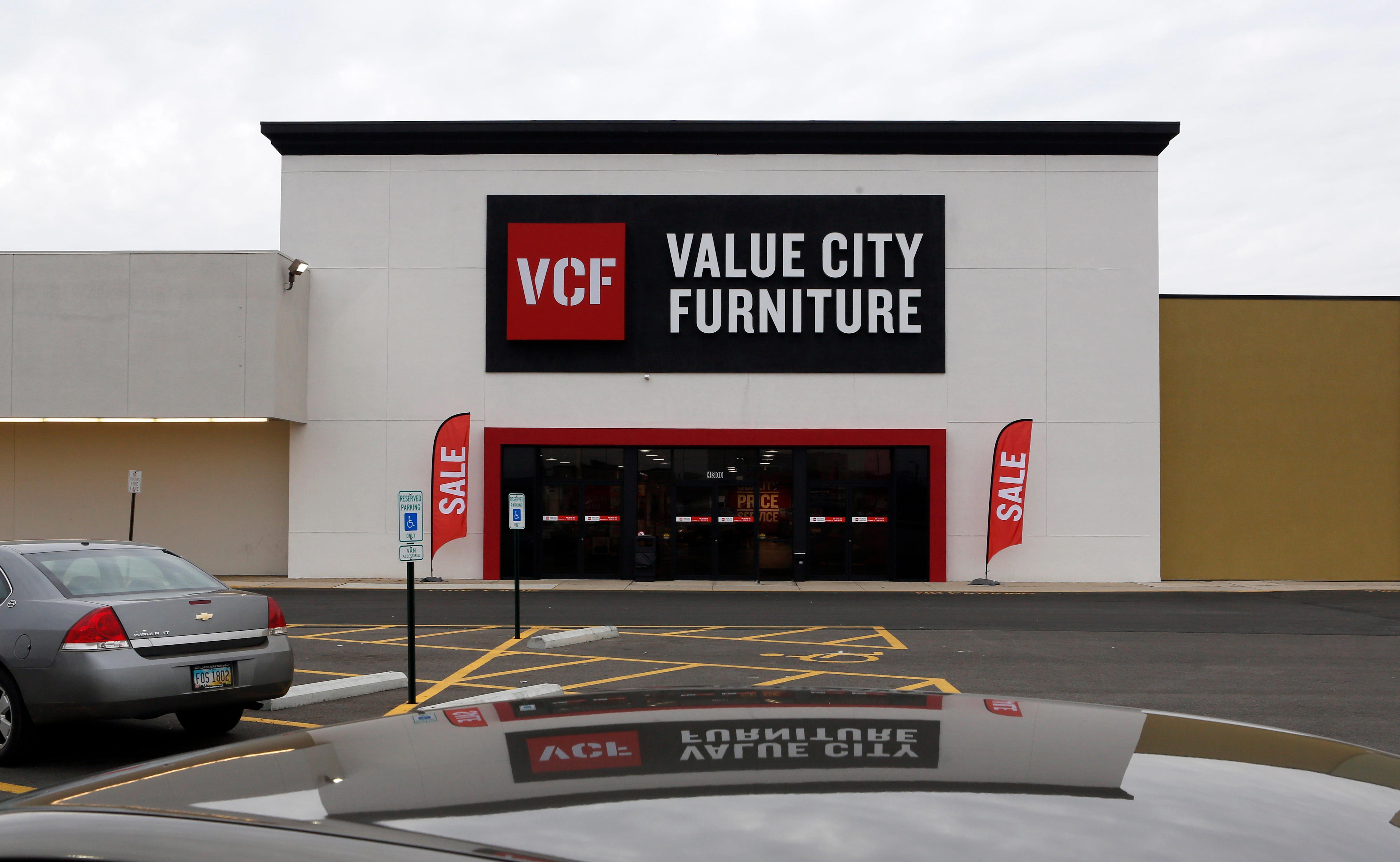 American Signature Furniture closing all stores. See Florida locations