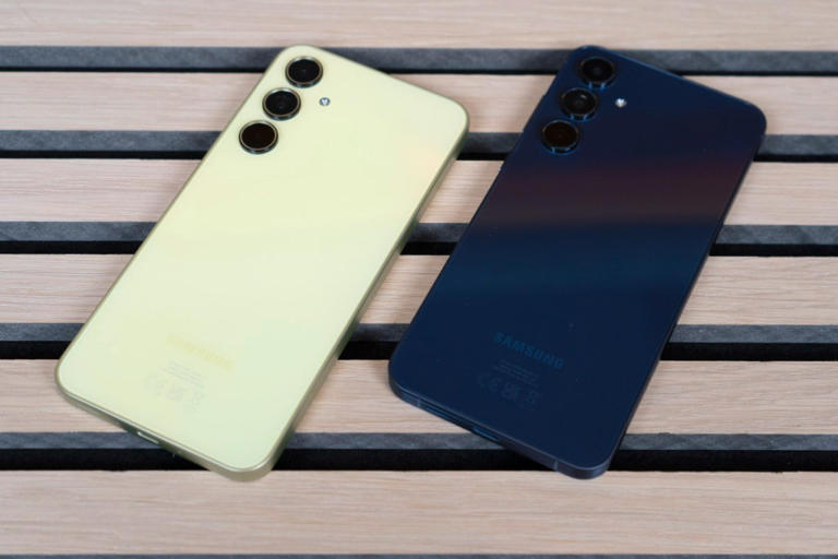 Smartphones bis 500 Euro im Test: Die besten Mittelklasse-Handys