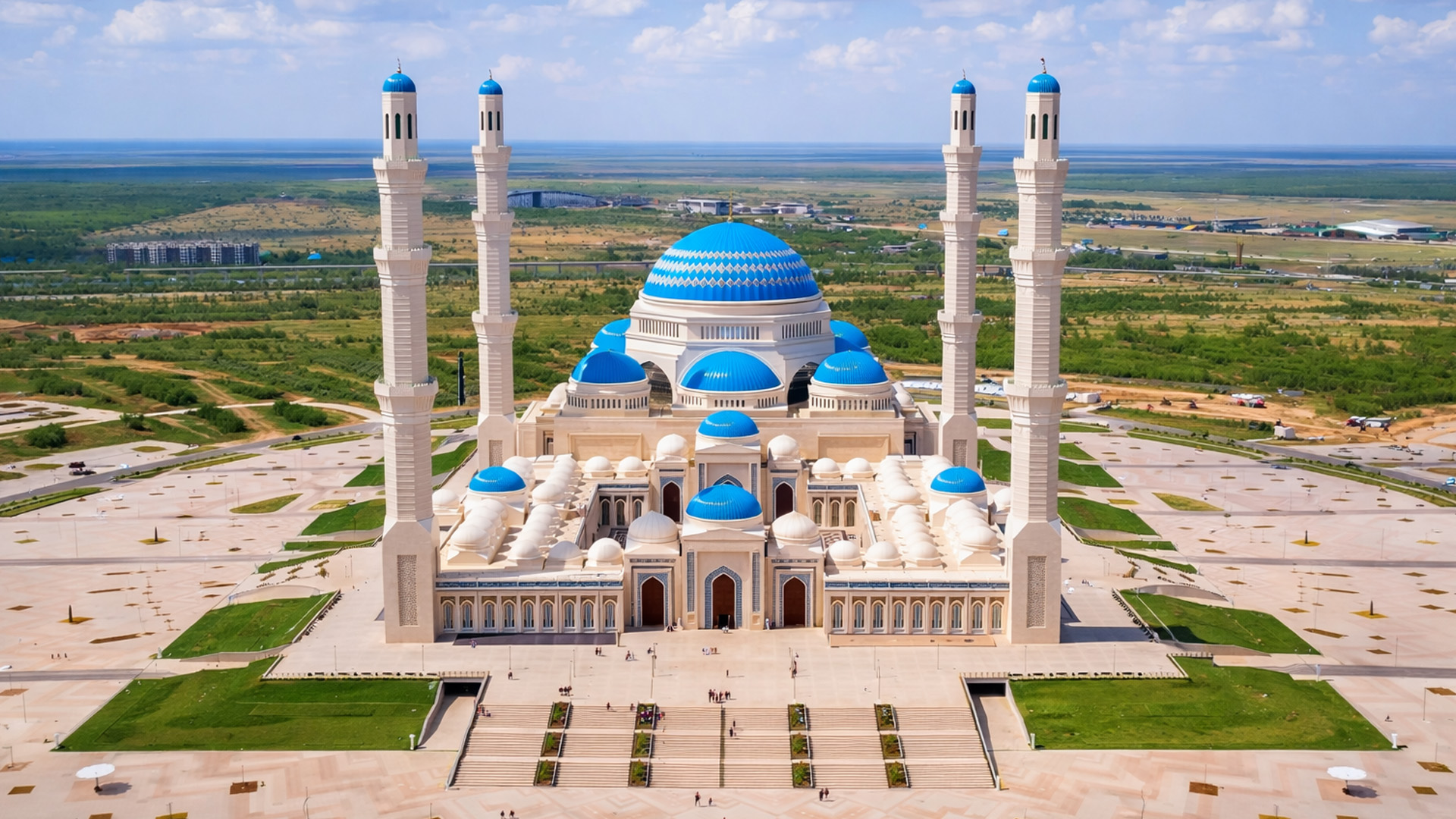 Modern Islamic architecture in Central Asia