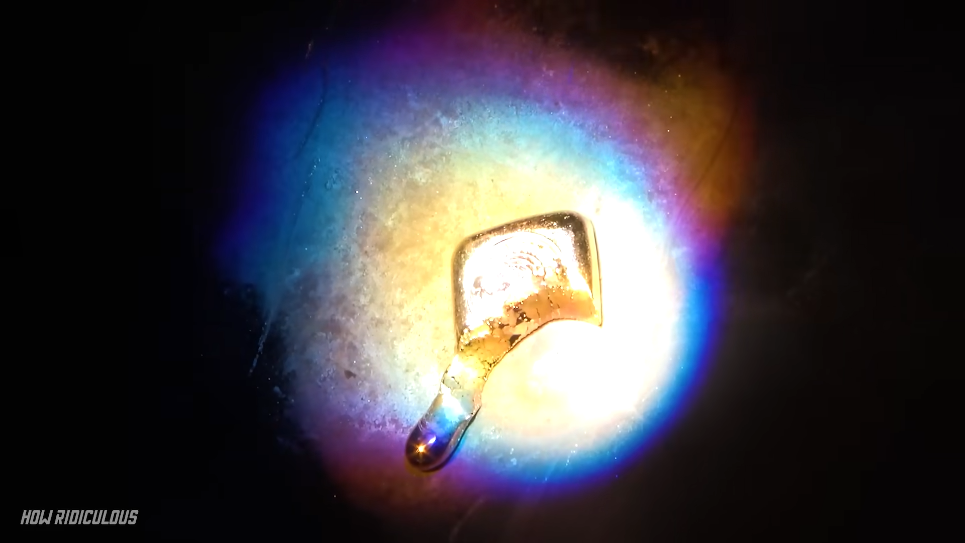 Can a giant magnifying glass melt a $1,000,000 gold bar?