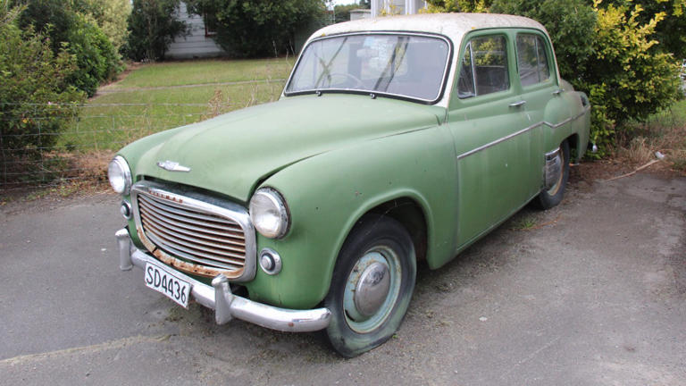 When the 1954 Hillman Minx Series IX evolved gently