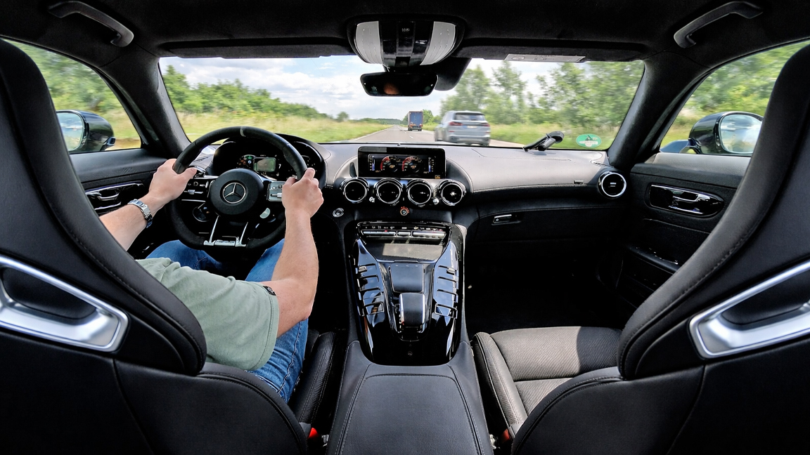 Brutal sound from AMG GTR SMN850 Autobahn run